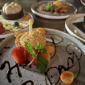 EPIQUE RESTAURANT - Updated April 2025 - 322 Photos & 192 Reviews - 204 ...