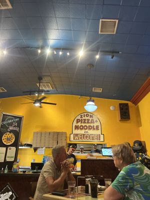 ZION PIZZA & NOODLE - Updated May 2025 - 860 Photos & 1210 Reviews ...