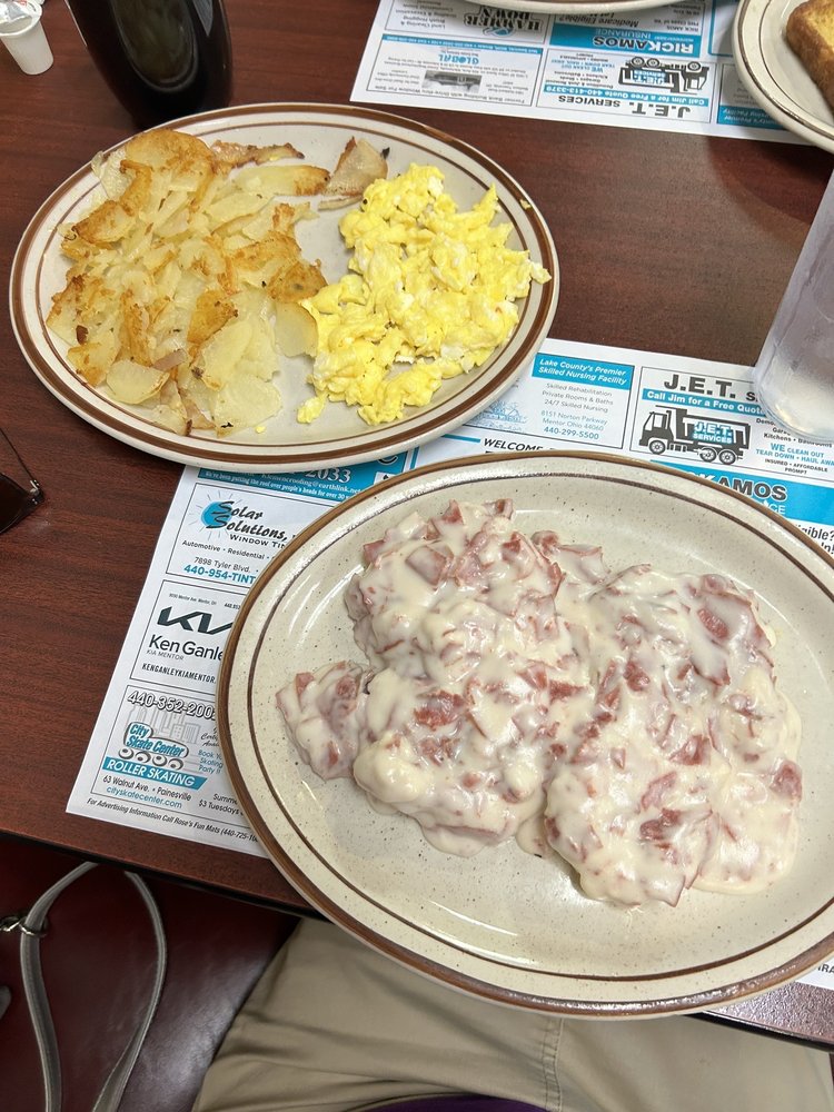 PERRY’S FAMILY RESTAURANT - Updated May 2026 - 39 Reviews - 2736 N ...