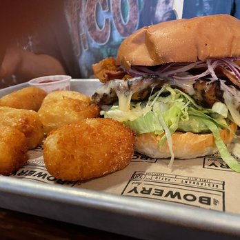 THE BOWERY BAR - 245 Photos & 195 Reviews - 2261 Dorchester Ave, Boston ...