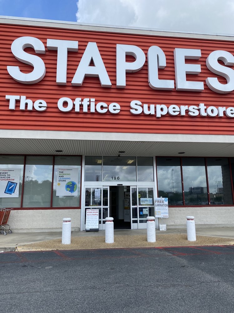 STAPLES - Updated June 2025 - 11 Photos - 196 S Virginia Ave, Tifton ...