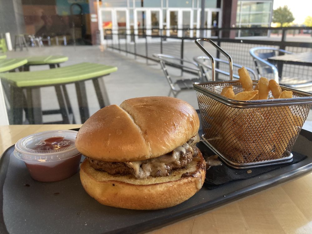 HARDIHOODS EATERY & DRINKERY @ EVO - Updated December 2025 - 16 Reviews ...