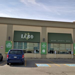 LCBO - Updated December 2024 - 11 Photos - 2625D Weston Road, Toronto ...