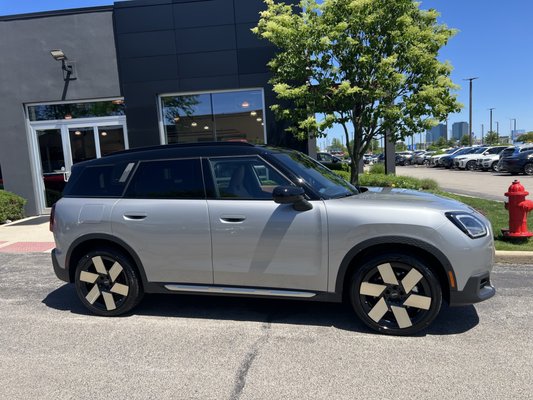 PATRICK BMW - Updated February 2025 - 74 Photos & 420 Reviews - 700 E ...