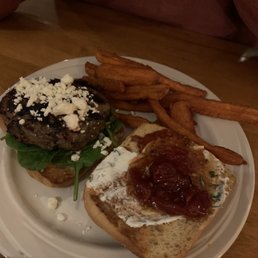 FLYING GOOSE BREW PUB & GRILLE - Updated January 2026 - 197 Photos ...