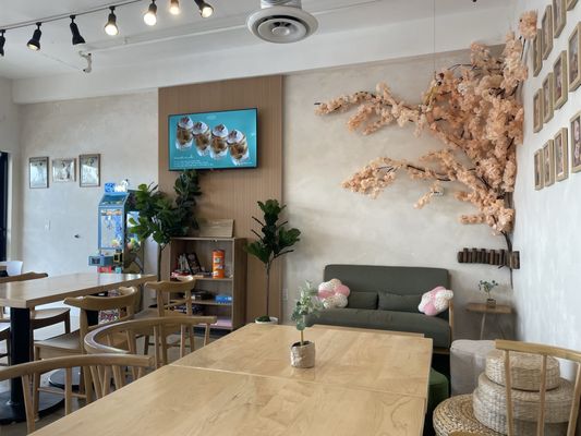 TEAHEE - Updated January 2026 - 54 Photos & 22 Reviews - 333 S Federal ...