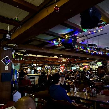 LOUGHEED VILLAGE BAR & GRILL - Updated March 2025 - 38 Photos & 33 ...