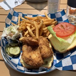 STERN SEAFOOD - TEMP. CLOSED - Updated January 2026 - 99 Photos & 88 ...