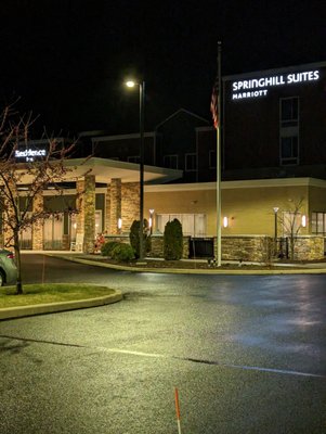 SPRINGHILL SUITES FISHKILL - Updated January 2026 - 74 Photos & 40 ...