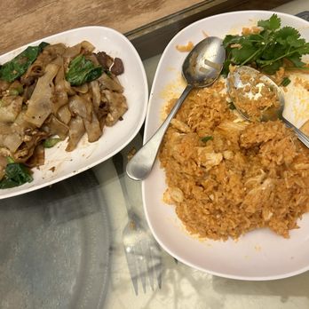 DAISY MINT - Updated October 2024 - 1475 Photos & 1894 Reviews - 1218 E ...