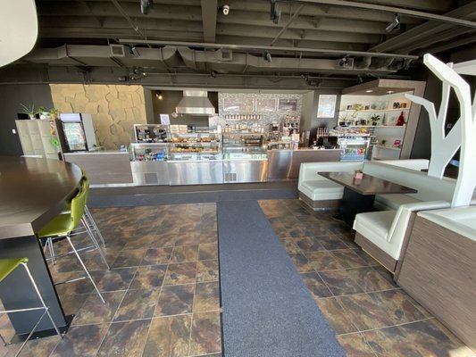 CAFE JAVA U - Updated June 2024 - 11 Photos - 5345 Rue Ferrier ...