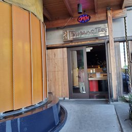 TAMARIND TREE RESTAURANT - Updated June 2025 - 1900 Photos & 1665 ...