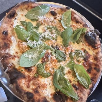 SALLY - Updated June 2025 - 241 Photos & 137 Reviews - 2229 Spruce St ...