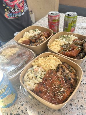 WAVEZ FOOD - Updated January 2026 - 33 Photos & 30 Reviews - 525 E ...