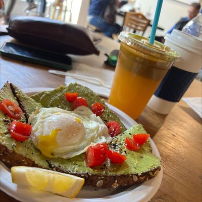 HENRY & THE FISH - Updated November 2025 - 172 Photos & 194 Reviews ...