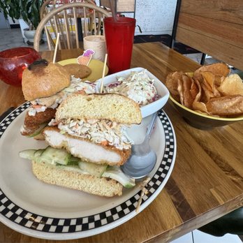 FLYBIRD CHARGRILLED CHICKEN - Updated August 2025 - 293 Photos & 259 ...