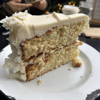 DERU MARKET - Updated February 2025 - 2182 Photos & 1926 Reviews - 723 ...