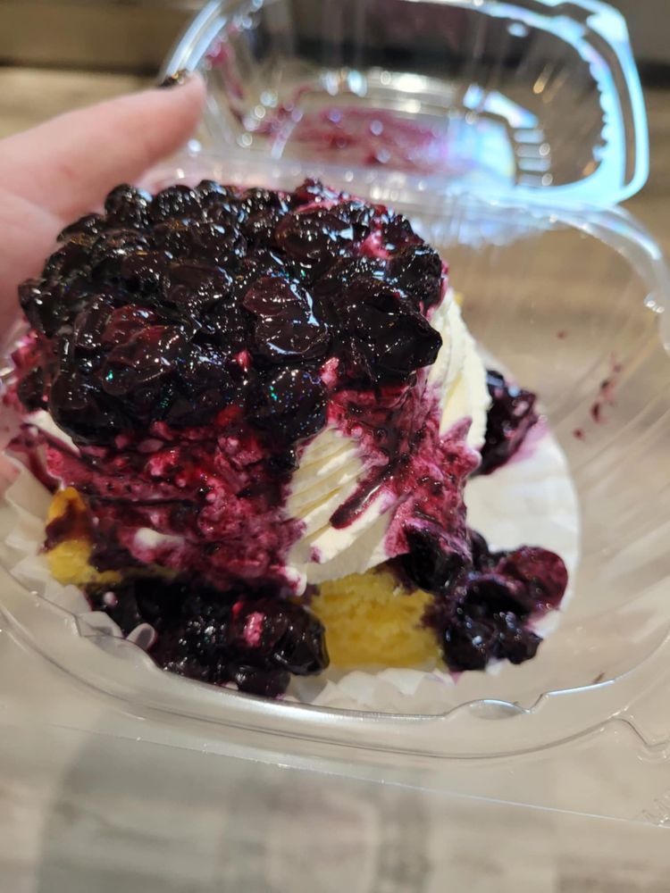 EXHALE CAFE & BAKE SHOP - Updated May 2026 - 401 Harrison St, Syracuse ...