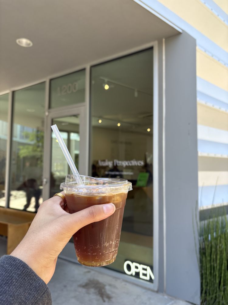 CAFE MOMENTO - Updated September 2025 - 100 Photos & 35 Reviews - 1200 ...