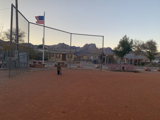 BLUE DIAMOND PARK - Updated November 2024 - 65 Photos & 12 Reviews - 28 ...