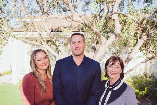 KRISTIN HENDRICKS - BEVERLY & COMPANY - Updated April 2024 - 512 Colima ...