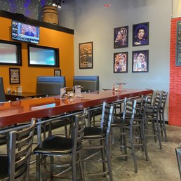 BLUE ROCK PIZZA & TAP - Updated October 2025 - 188 Photos & 79 Reviews ...