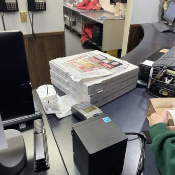 CECIL WHITTAKER’S PIZZERIA - Updated October 2025 - 25 Photos & 31 ...