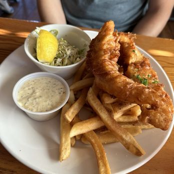 MADRONA BAR & GRILL - Updated April 2025 - 269 Photos & 366 Reviews ...