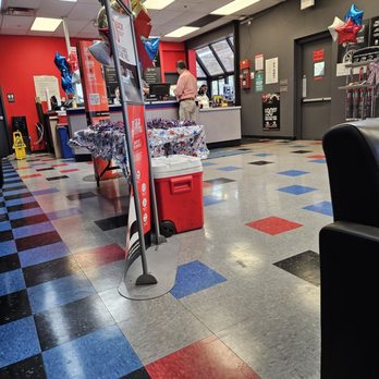 FIRESTONE COMPLETE AUTO CARE - Updated October 2025 - 15 Photos & 86 ...