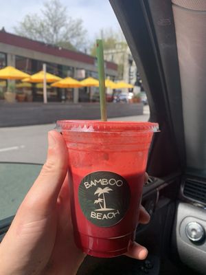 BAMBOO BEACH JUICE BAR, Boston, Massachusetts - 687 E 2nd St - Updated ...