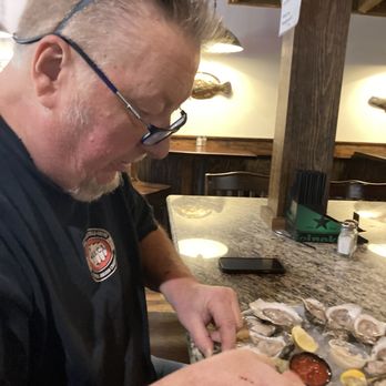 ON THE HALF SHELL - Updated October 2025 - 142 Photos & 115 Reviews ...