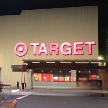 TARGET - Updated August 2024 - 820 Photos & 473 Reviews - 4450 Kapolei ...