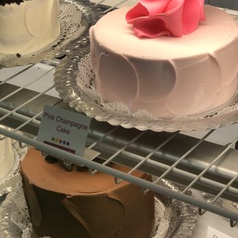 SWEET SURRENDER BAKERY - Updated August 2024 - 538 Photos & 456 Reviews ...