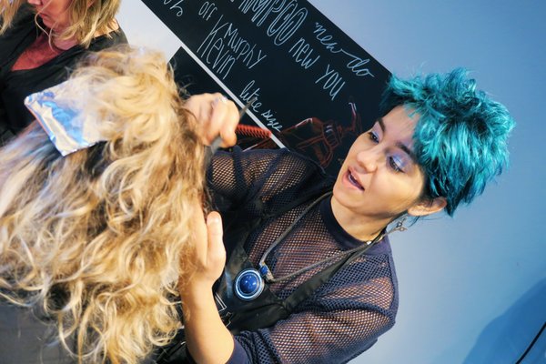 ZOOM HAIR STUDIO - Updated October 2025 - 23 Photos & 56 Reviews - 37 ...