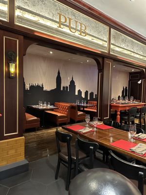 GORDON RAMSAY PUB & GRILL - Updated December 2025 - 2551 Photos & 1415 ...