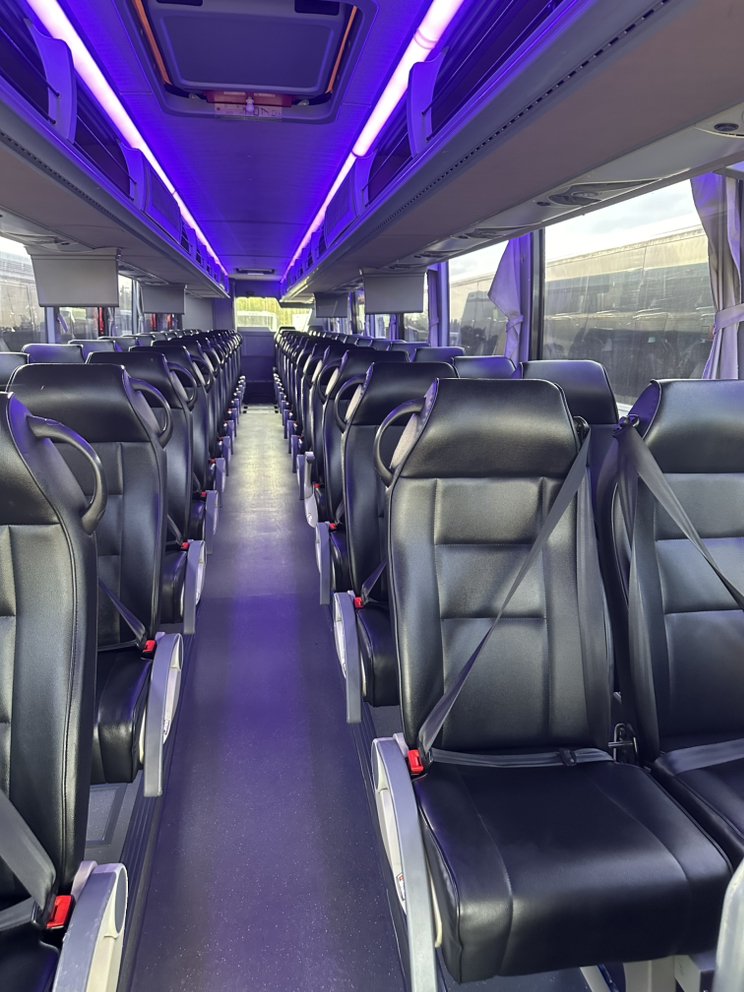 EZ BUS TOURS AND TRAVEL - Updated February 2025 - 12 Photos - 5717 Red ...