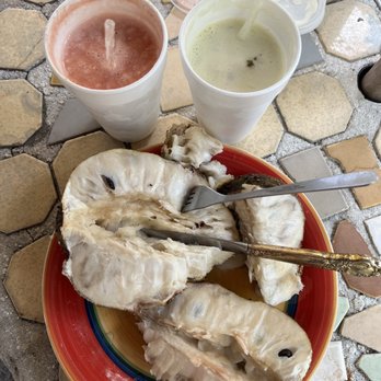 LOS PINARENOS FRUTERIA - Updated October 2025 - 247 Photos & 102 ...