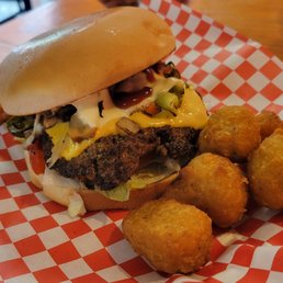 DON BURGER - Updated December 2025 - 232 Photos & 342 Reviews - 4133 ...