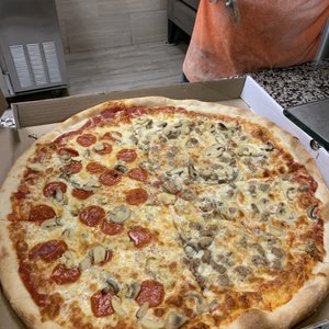 PASTABILITIES - 841 Photos & 1085 Reviews - Italian - 311 S Franklin St ...