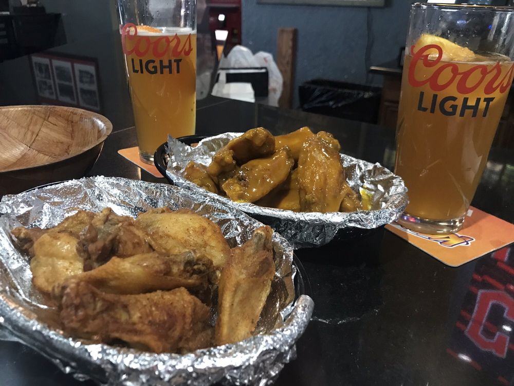TAVERN 26 - Updated January 2025 - 10 Photos - 250 12th St, Campbell ...