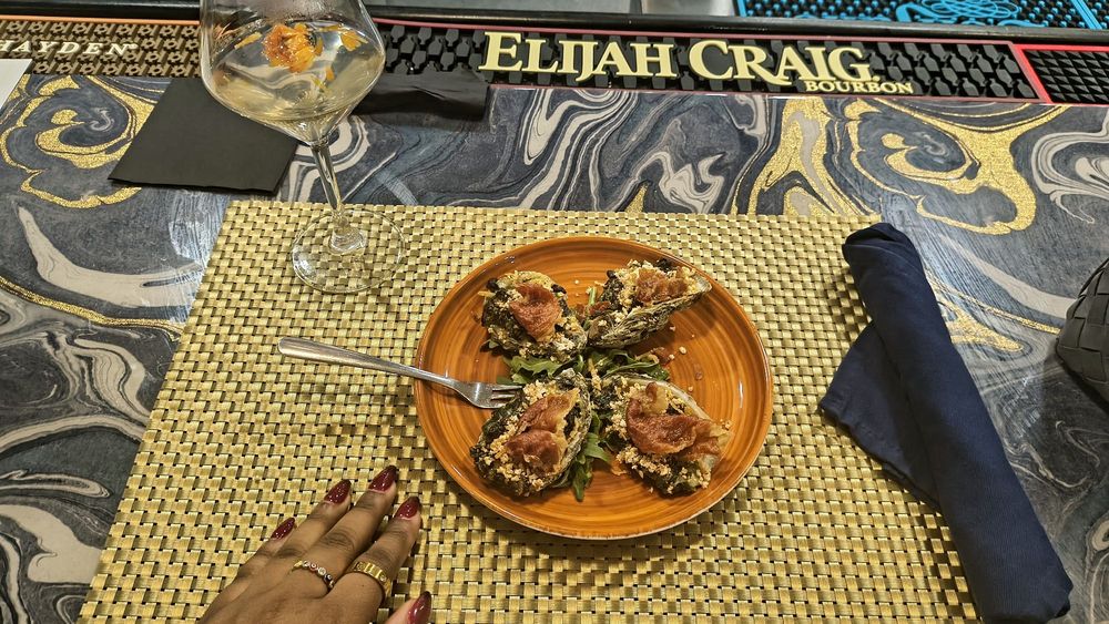 SAVOUR RESTAURANT & BAR - Updated December 2025 - 300 S Salisbury Blvd ...