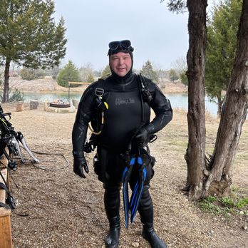 INTERNATIONAL SCUBA - Updated October 2025 - 65 Photos & 78 Reviews ...