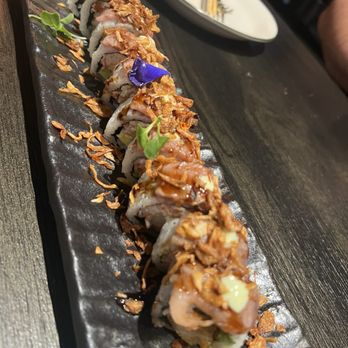 PLA-TU SUSHI THAI TAPAS with 440 real customer photos - Updated August ...