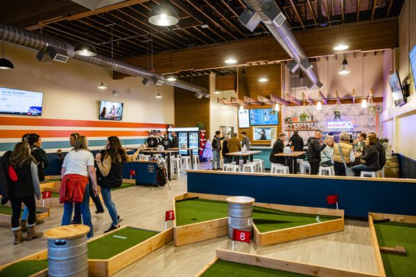 PUB AND PUTT - Updated December 2025 - 30 Photos & 14 Reviews - 1215 ...