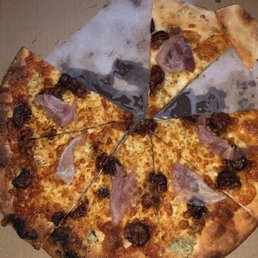 SHOREBREAK PIZZA GRILLE - Updated October 2025 - 30 Photos & 67 Reviews ...