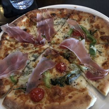 BASE PIZZERIA - Updated June 2024 - 427 Photos & 422 Reviews - 3115 E ...