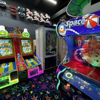 BEACH ARCADE - Updated January 2026 - 60 Photos & 20 Reviews - 1424 ...