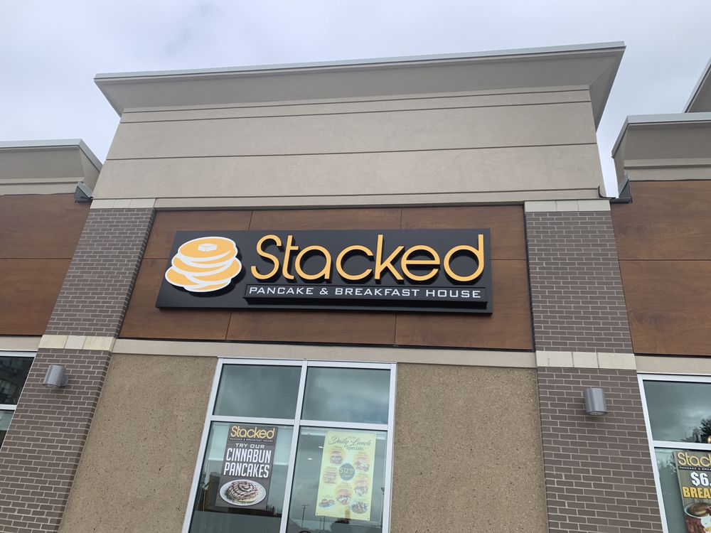 STACKED PANCAKE & BREAKFAST HOUSE - Updated February 2025 - 841 ...