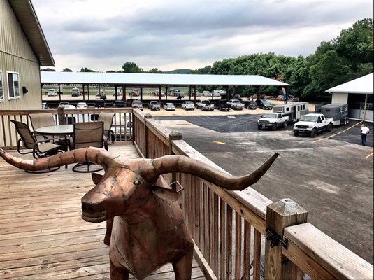 REFLECTIONS ARENA AND STABLES - Updated July 2025 - 1500 David, Festus ...