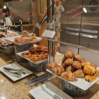 MGM GRAND BUFFET - Updated October 2025 - 1017 Photos & 1792 Reviews ...